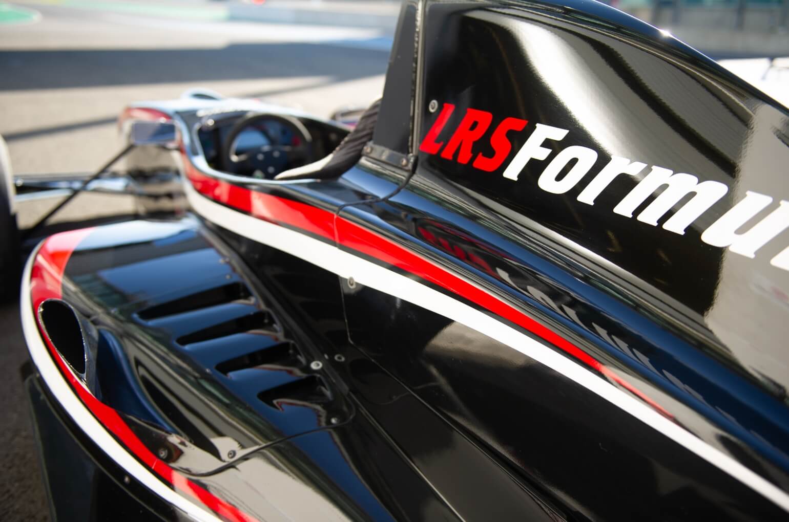 Formula Renault driving experience : Barcelona-Catalunya Circuit